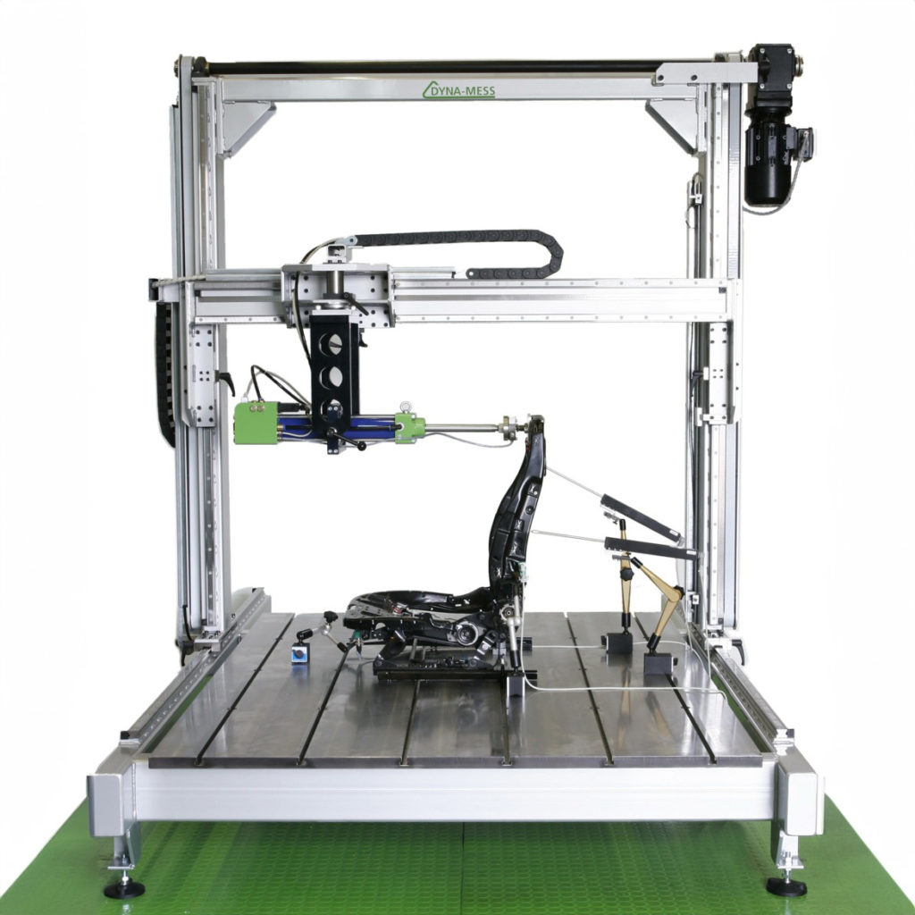 Play and stiffness test rig - DYNA-MESS
